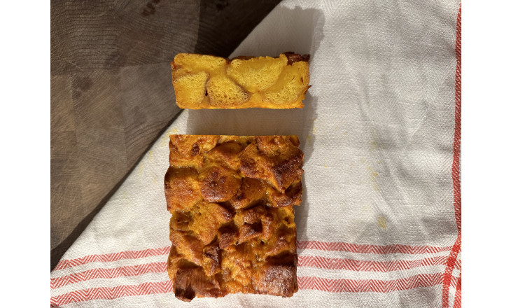 Saffransbrödpudding