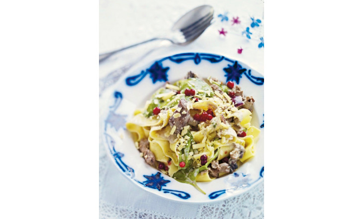 Pasta med viltskav och svamp